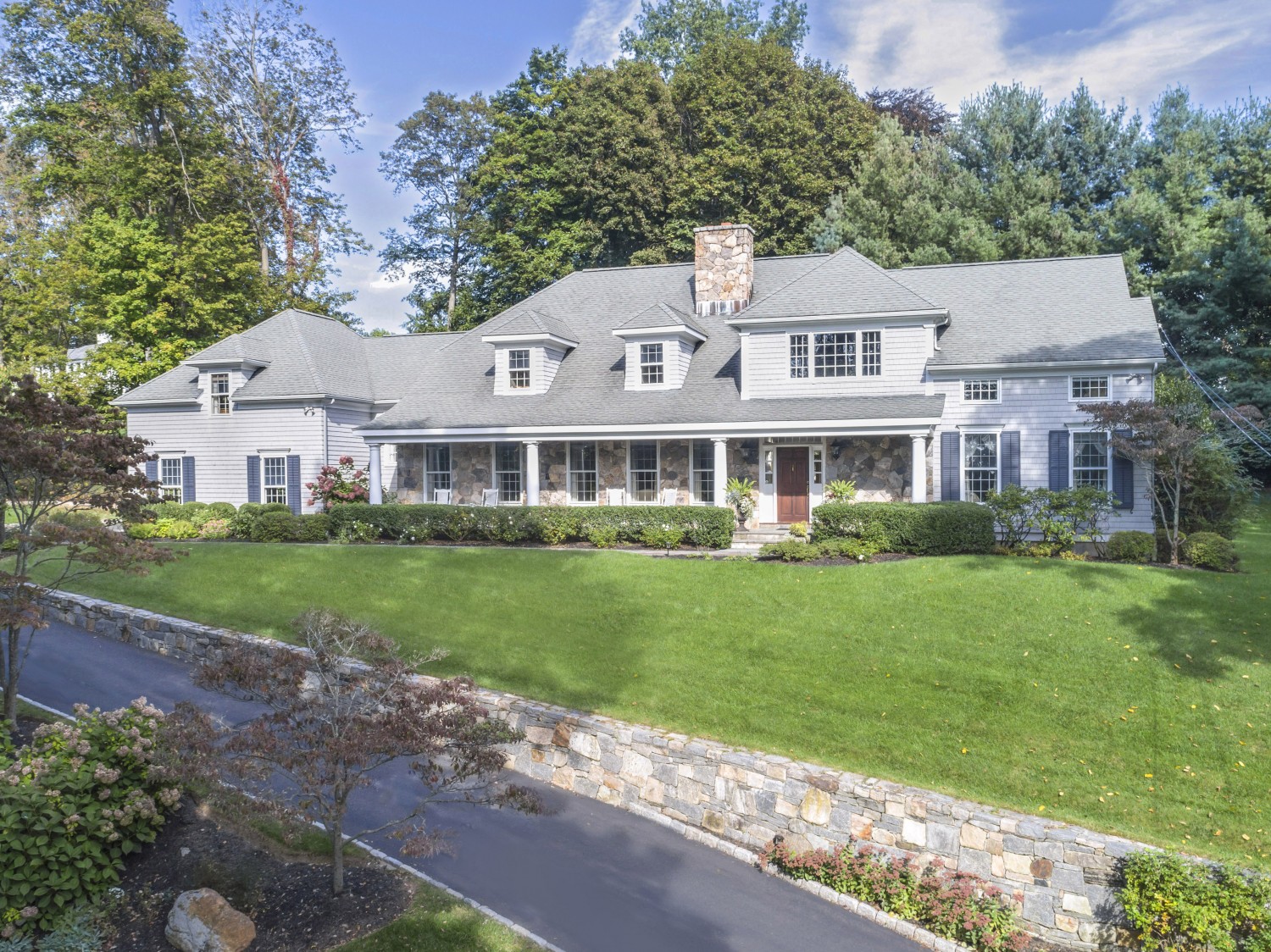 16 Shadow Lane, Ridgefield | Karla Murtaugh Realtor in Ridgefield CT